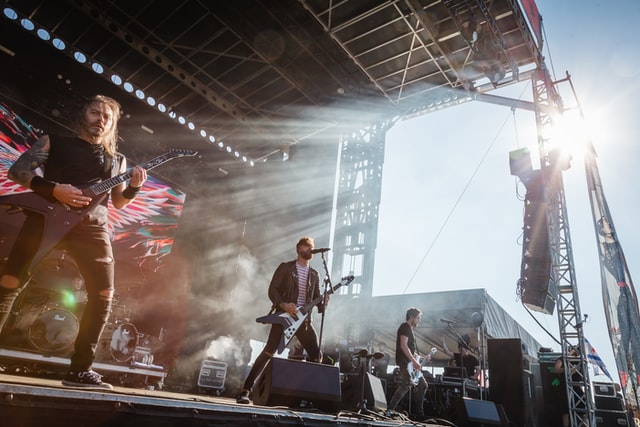 Heavy metal -bändit | Suomen parhaat esittelyssä